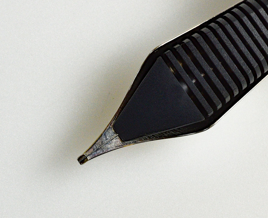 Chen - Medium Cursive Italic HPSteel #6 Nib Unit – Franklin-Christoph